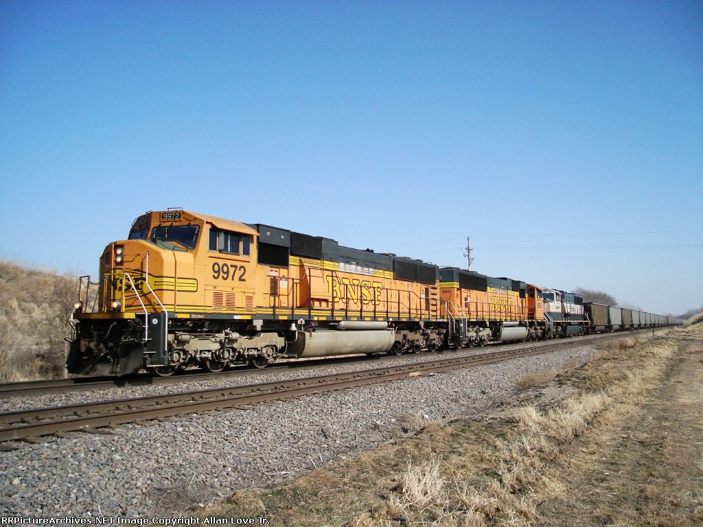 BNSF 9972 west